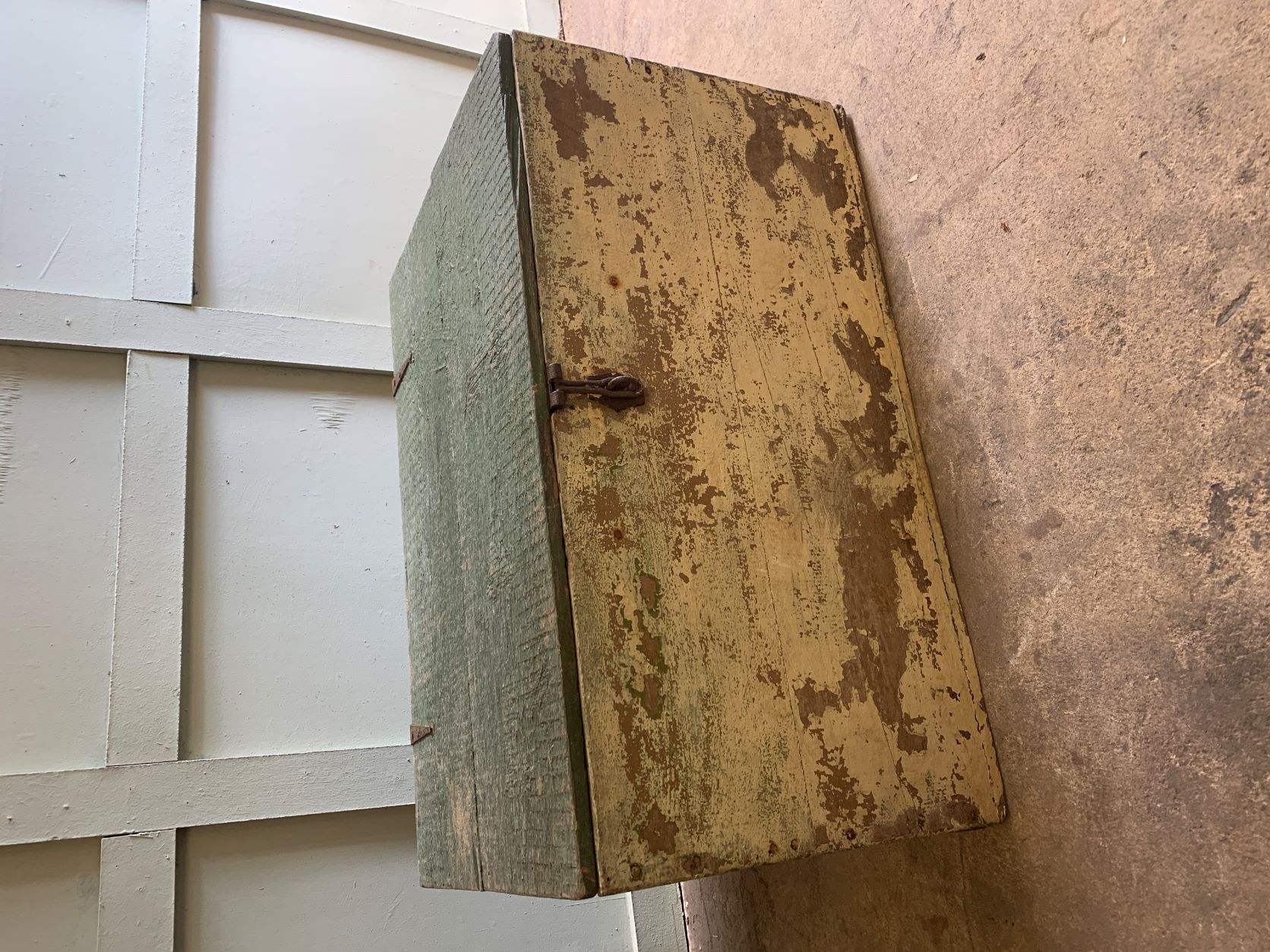 19th C painted pine box | Metroretro