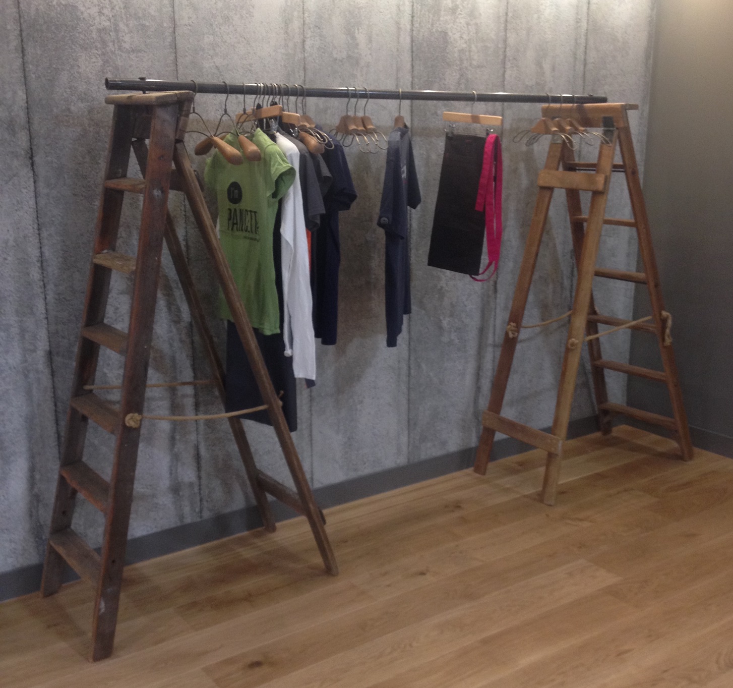 ladder clothes rail | Metroretro